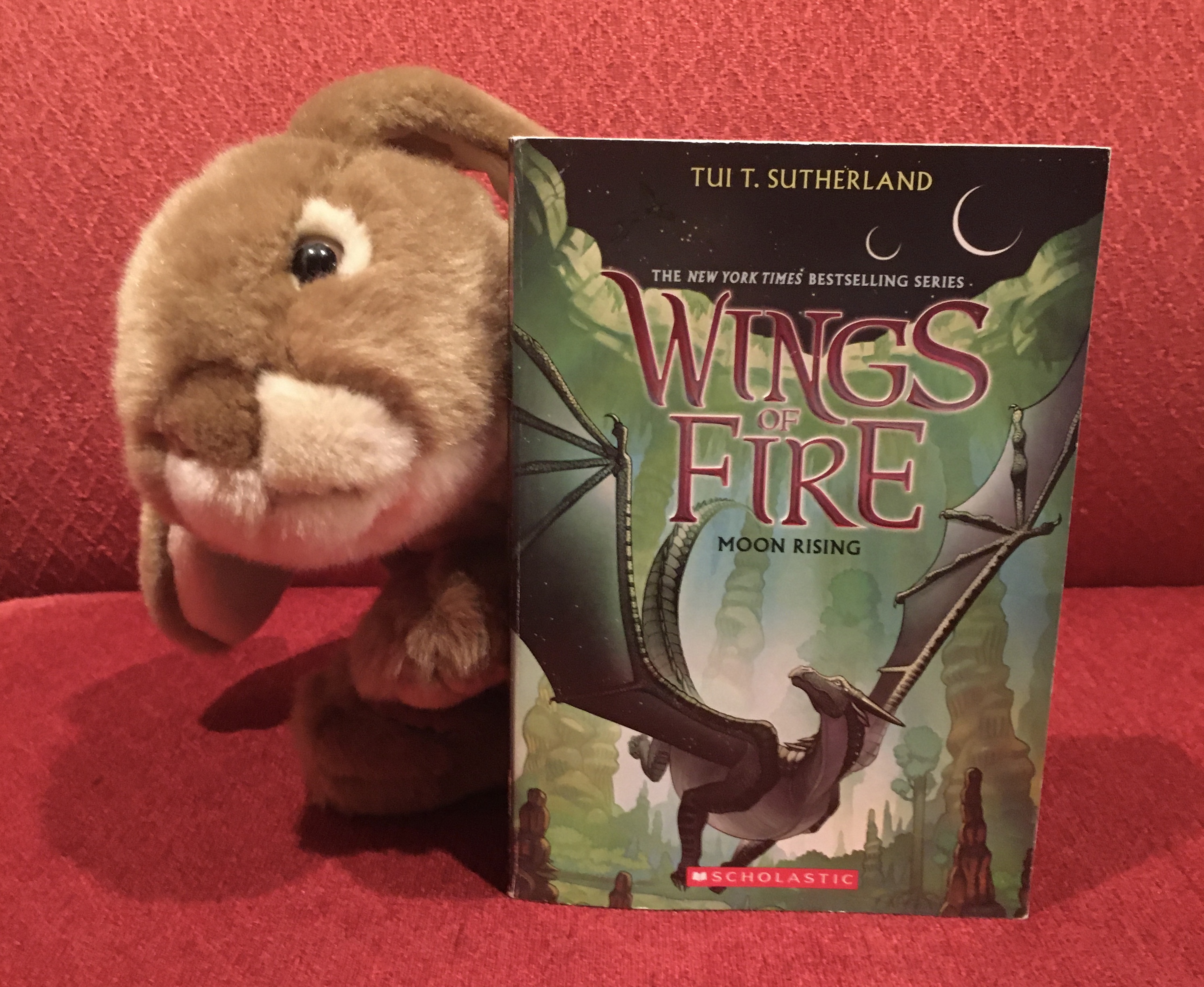 Caramel reviews Moon Rising (Book Six of the Wings of Fire series) by ...