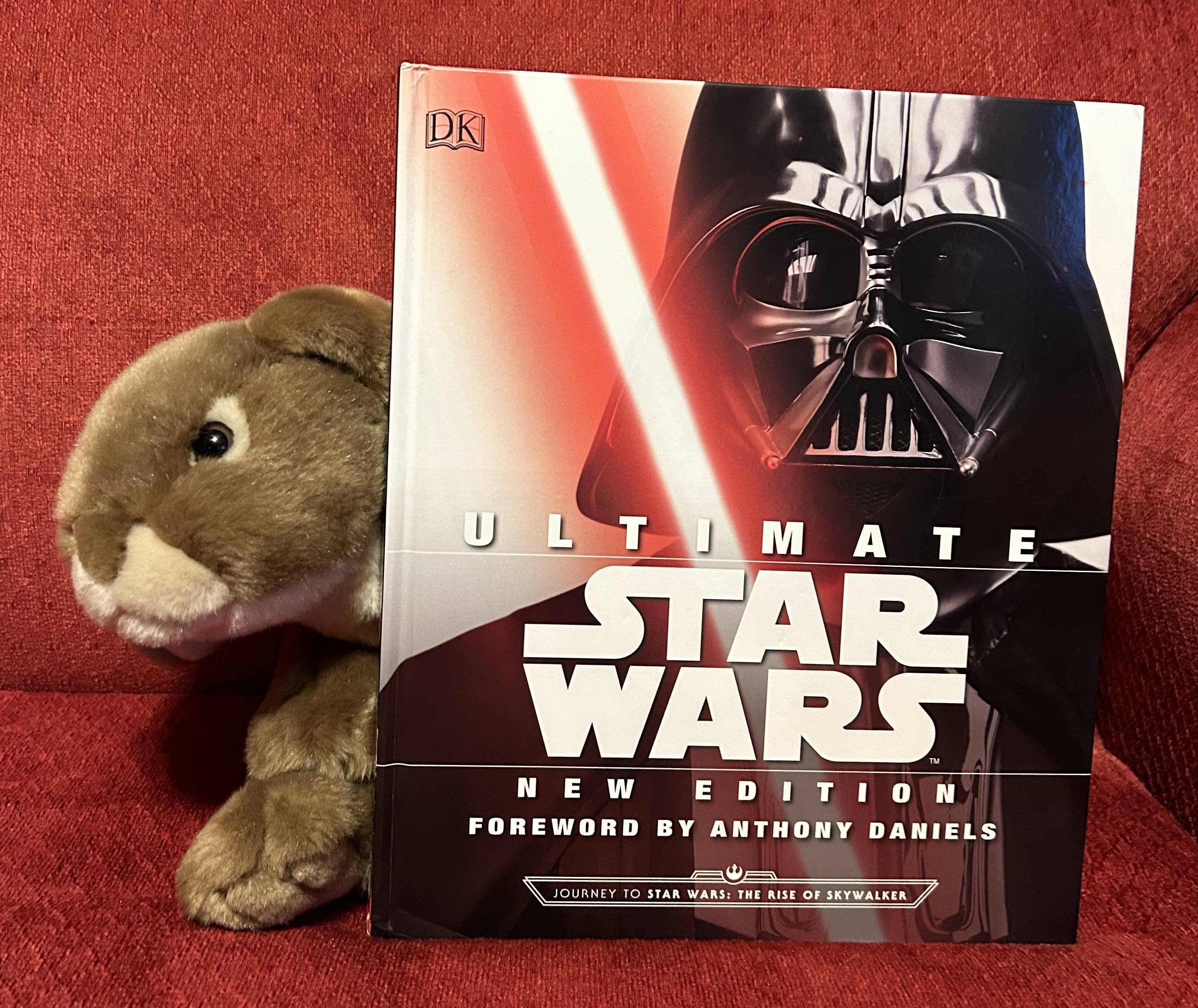 Caramel reviews Ultimate Star Wars: New Edition – BookBunnies