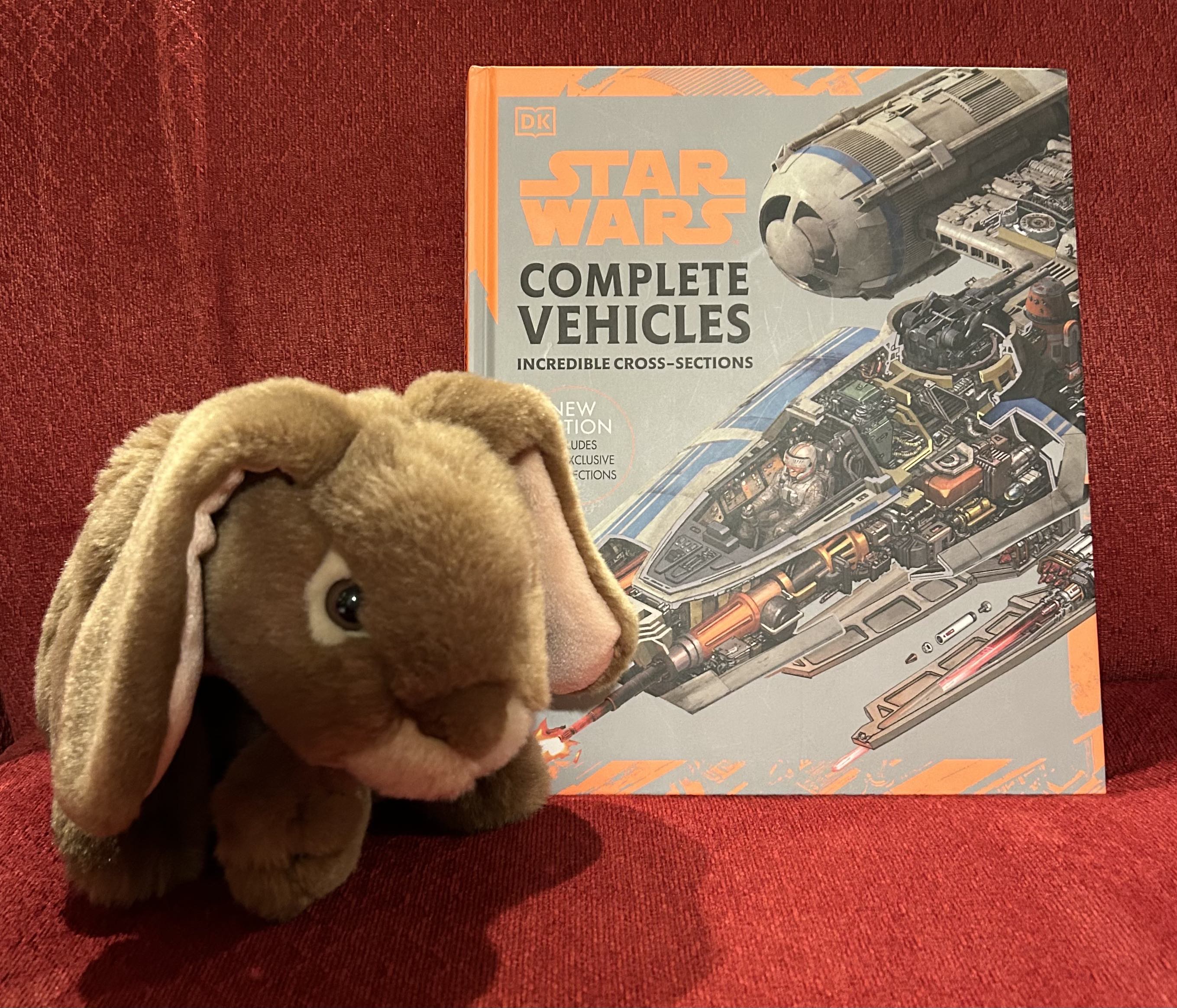 Caramel reviews Star Wars: Complete Vehicles – New Edition – BookBunnies