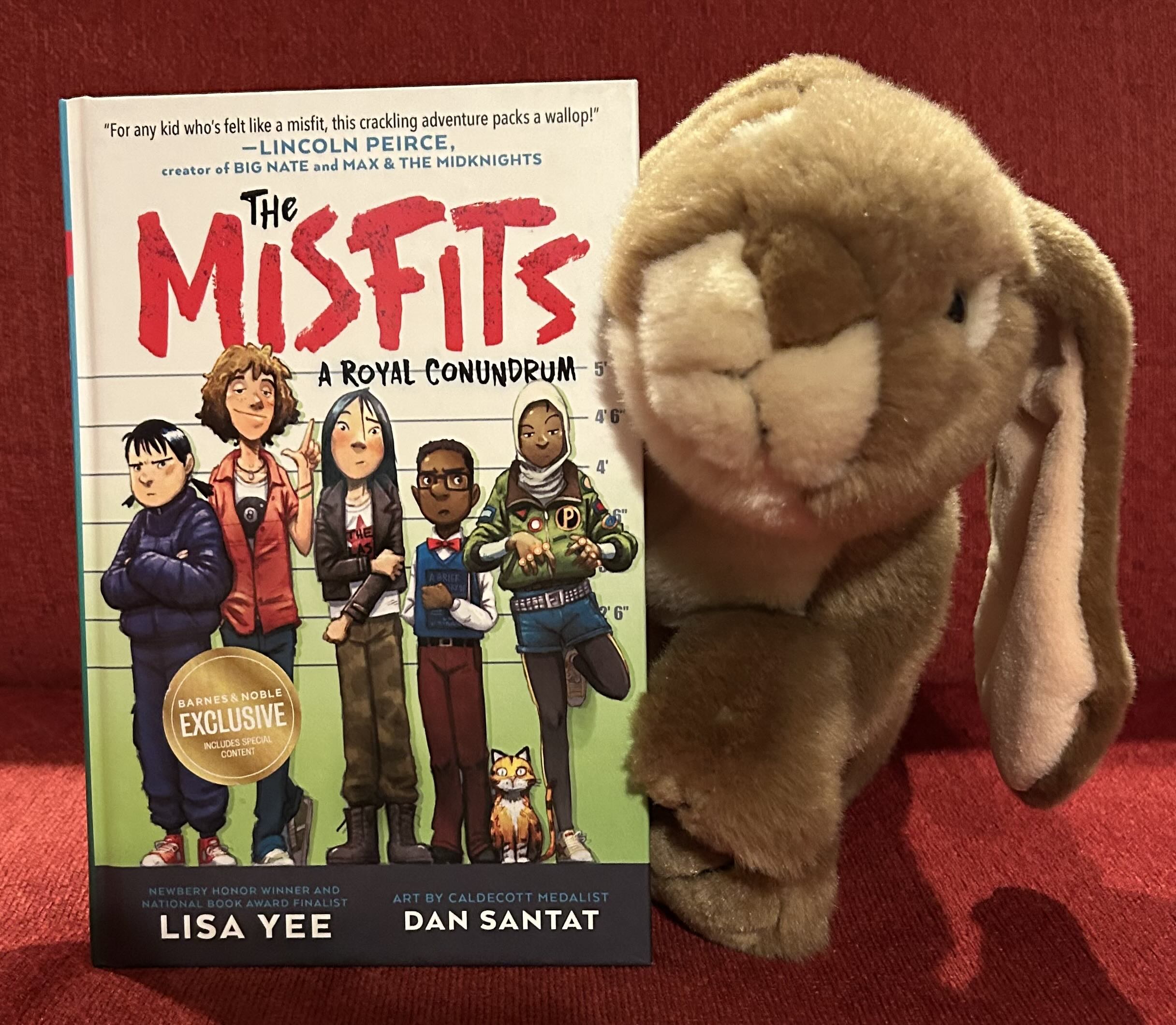Caramel reviews The Misfits: A Royal Conundrum by Lisa Yee – BookBunnies