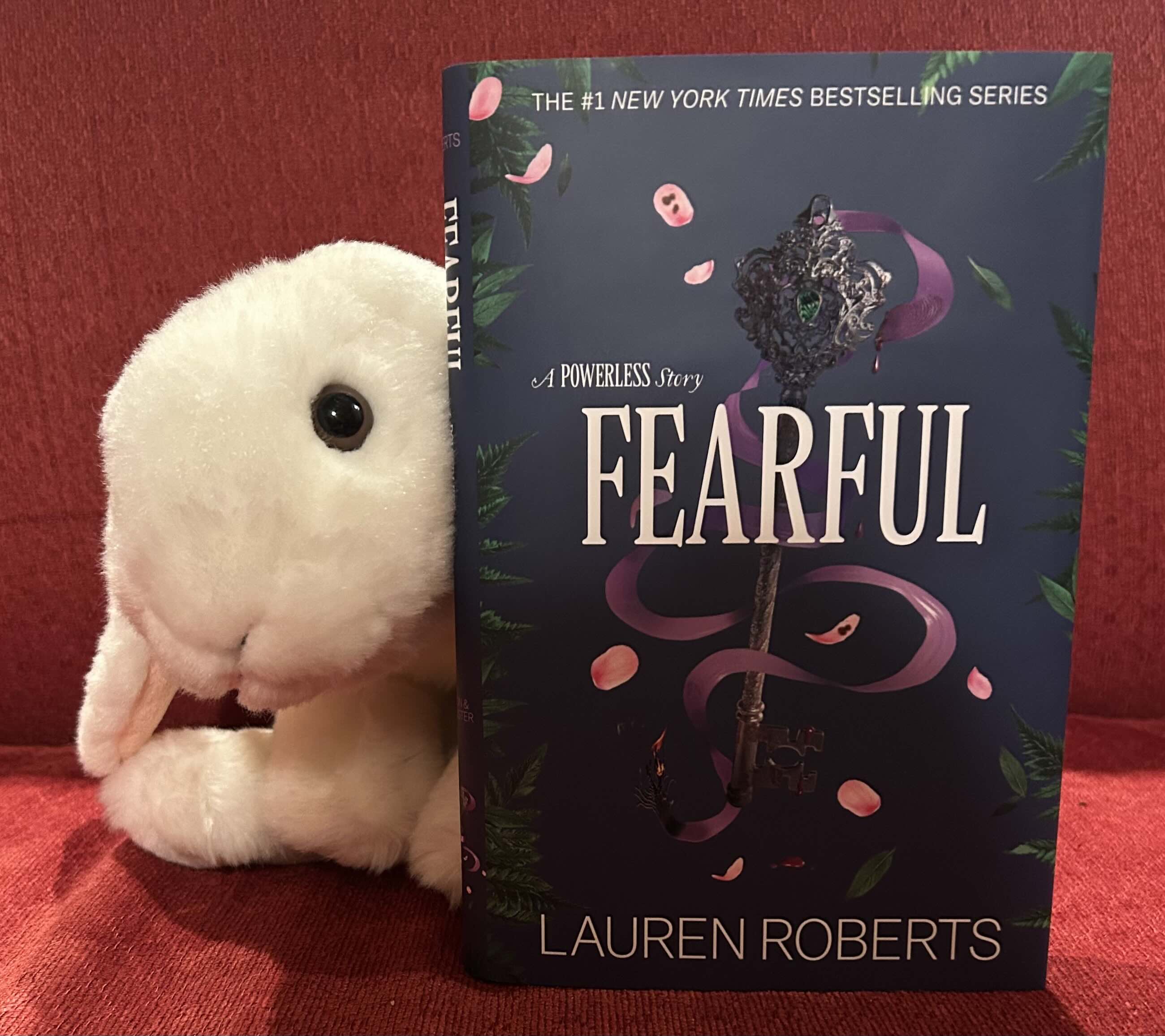 Marshmallow reviews Fearful by Lauren Roberts – BookBunnies